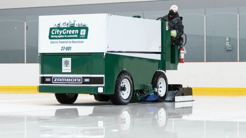 London’s first electric Zamboni hits the ice - Municipal World
