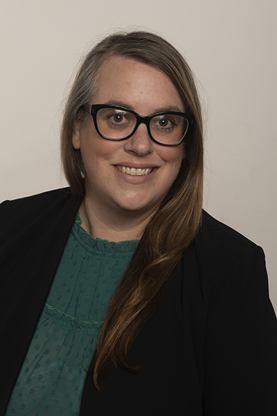 Lisa Grant's Instagram, Twitter & Facebook on IDCrawl